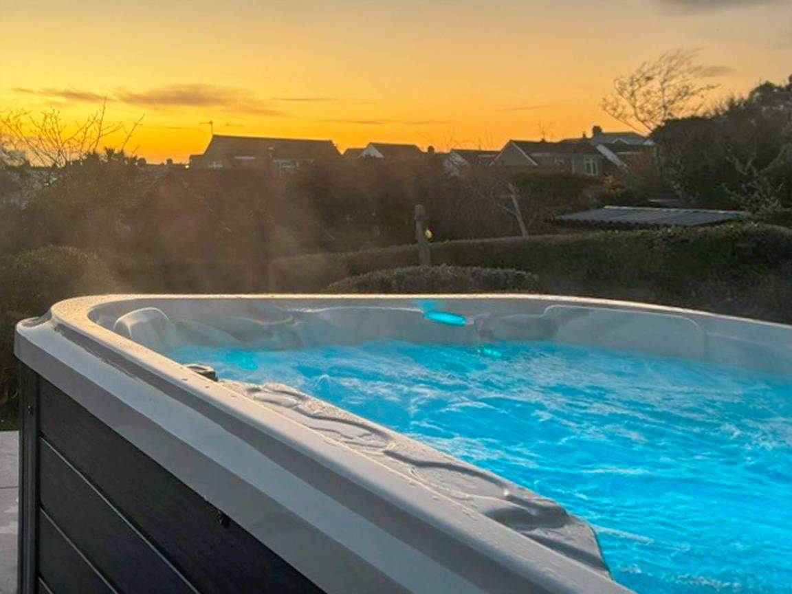 Cottage ∙ 4 Bedrooms ∙ 6 Guests - Bude