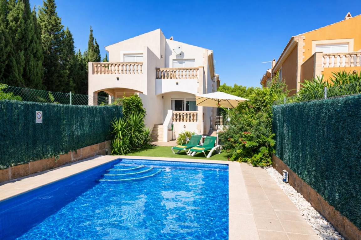 200 M² Villa ∙ 3 Chambres ∙ 6 Personnes - Alcúdia