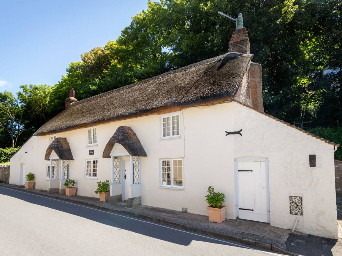Mökki ∙ 4 Makuuhuonetta ∙ 6 Vierasta - Lulworth Cove
