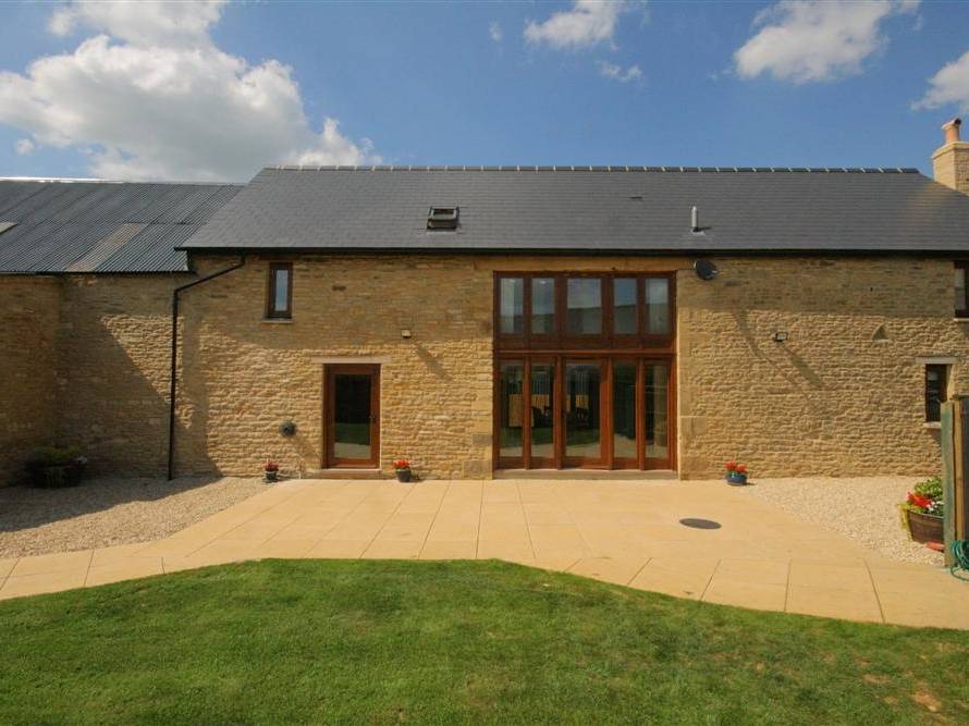 Cottage ∙ 4 Bedrooms ∙ 8 Guests - Chipping Norton