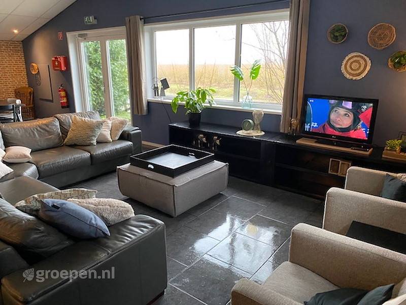 Huis ∙ 10 Slaapkamers ∙ 56 Gasten - Drenthe