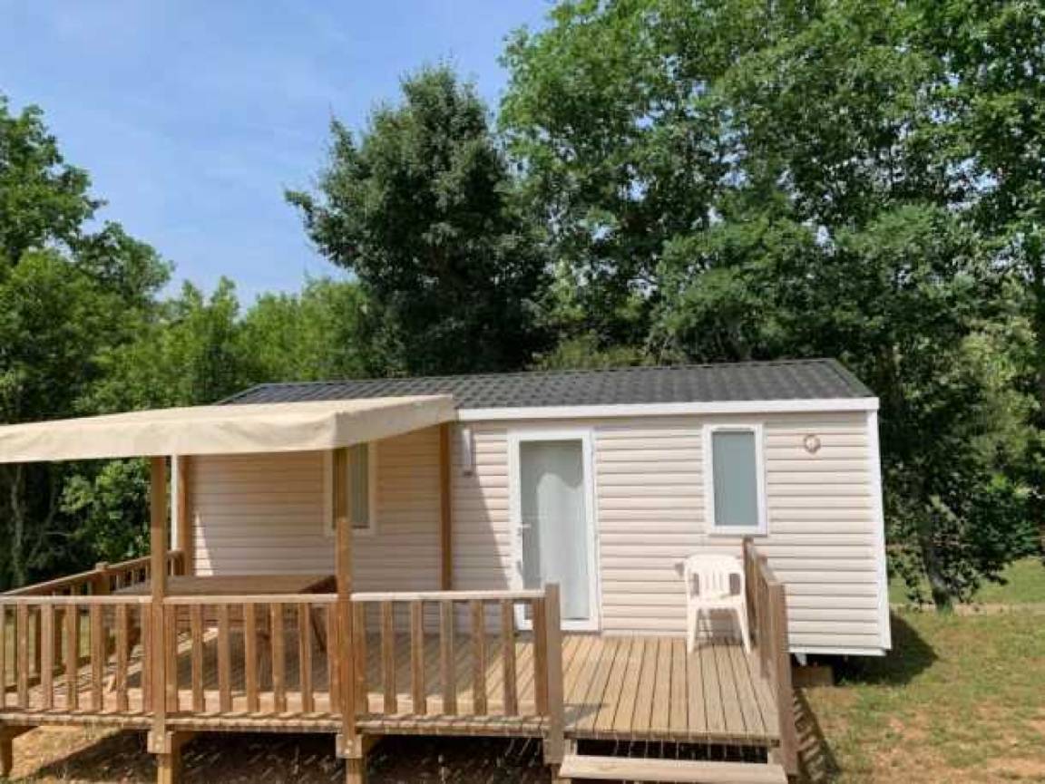 32 M² Camping ∙ 2 Chambres ∙ 6 Personnes - Fumel