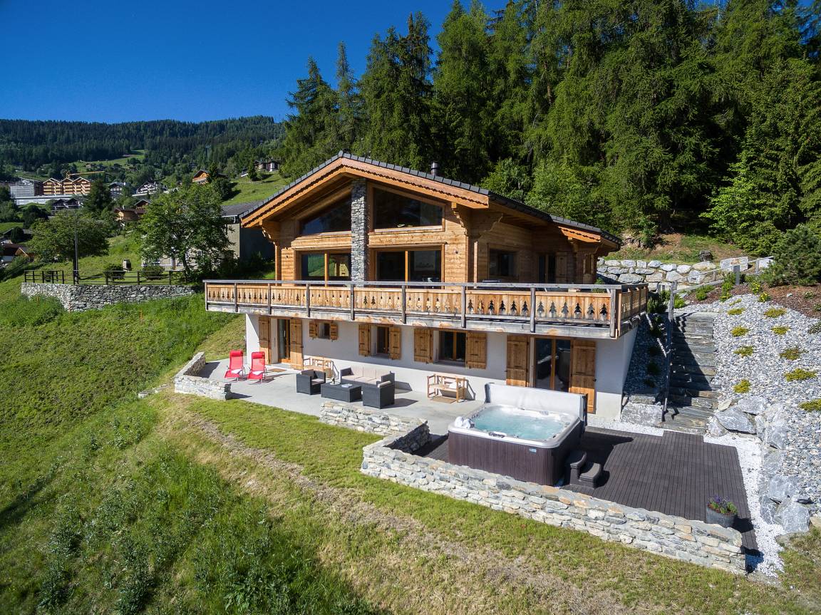 Ferienhaus ∙ 4 Schlafzimmer ∙ 10 Gäste - Martigny