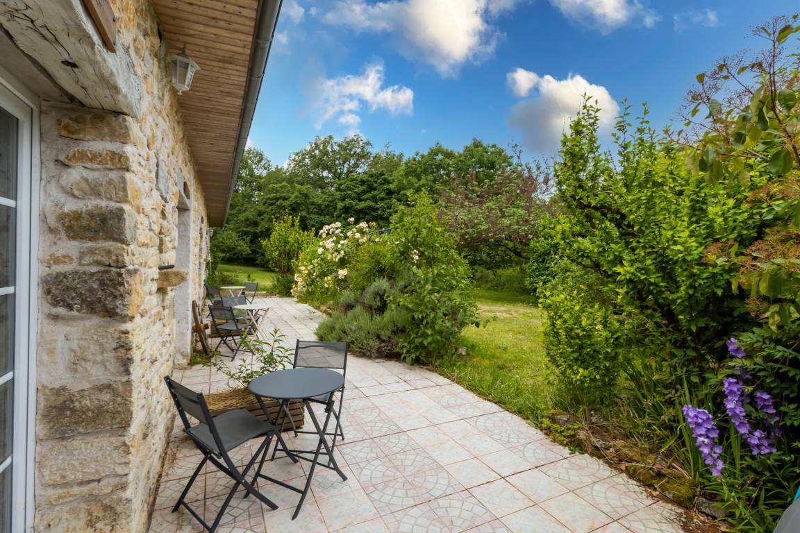 25 M² Chambre D'hôtes ∙ 1 Chambre ∙ 2 Personnes - Montignac