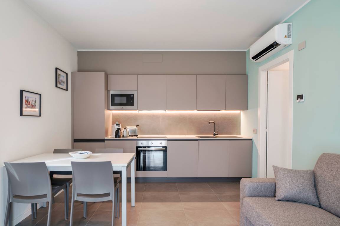 40 M² Appartement ∙ 1 Slaapkamer ∙ 4 Gasten - Sirmione