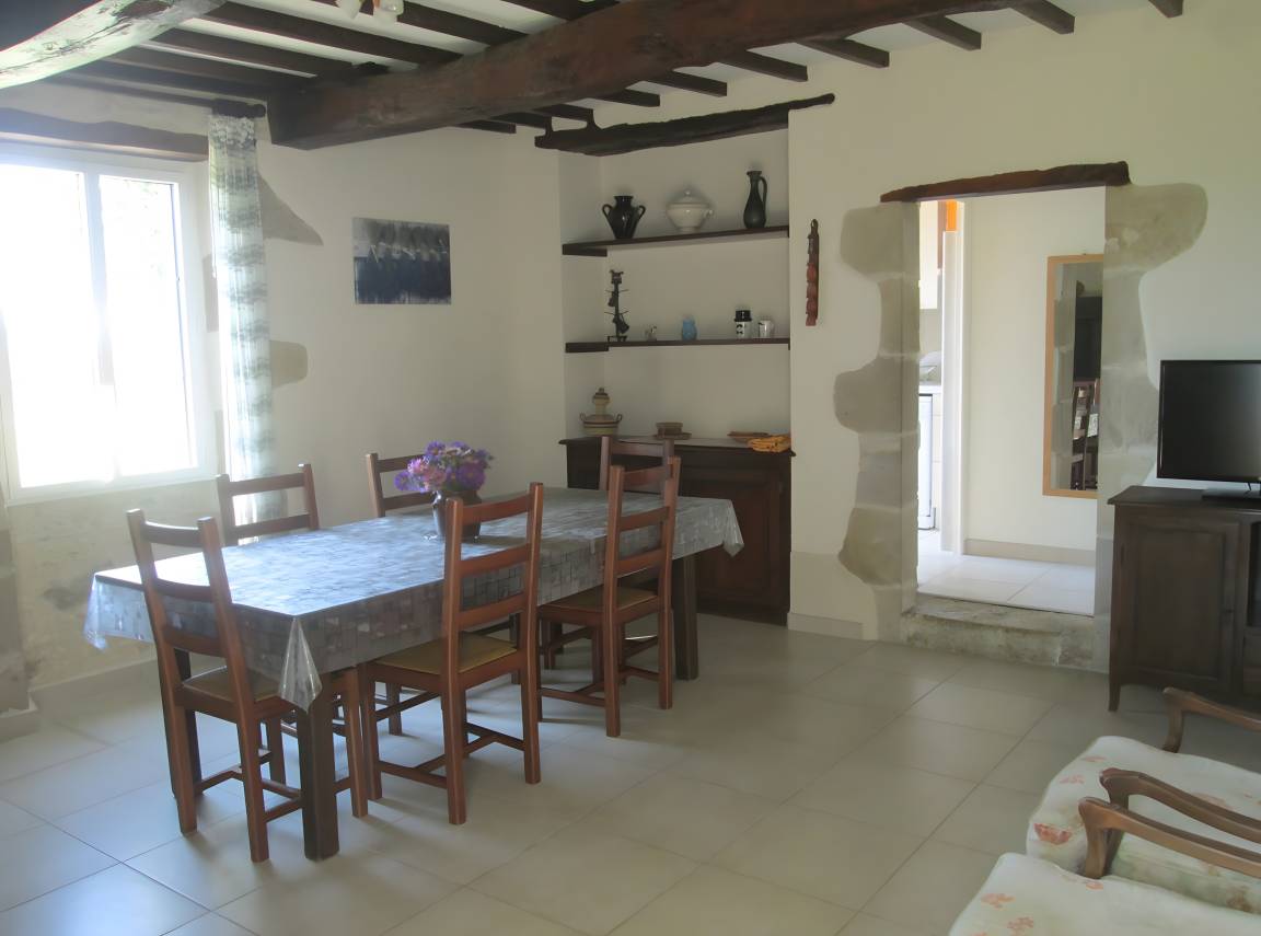 120 M² House ∙ 3 Bedrooms ∙ 6 Guests - Condom