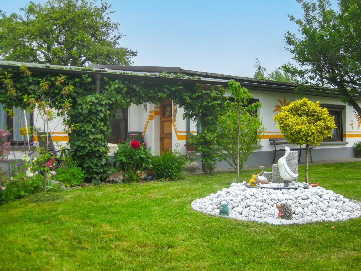 45 M² Ferienhaus ∙ 1 Schlafzimmer ∙ 4 Gäste - Arnstadt