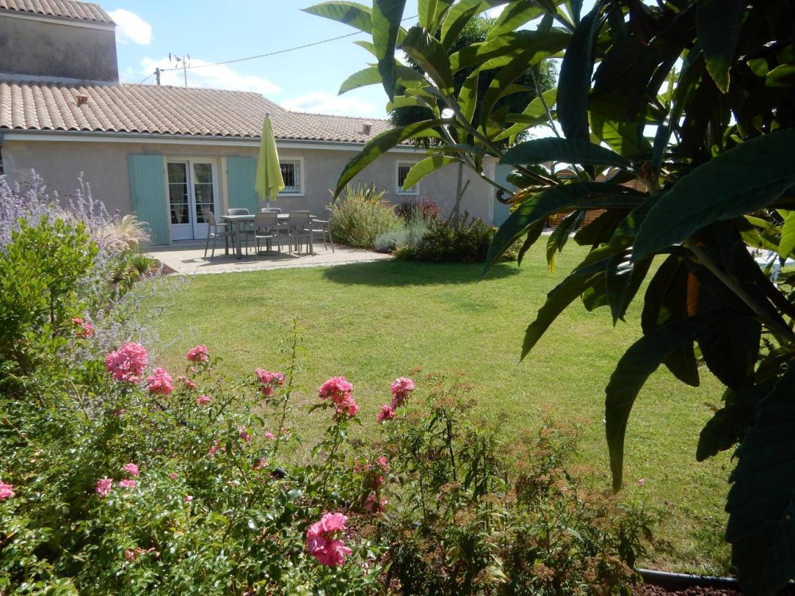 125 M² Gîte ∙ 2 Chambres ∙ 5 Personnes - Gironde
