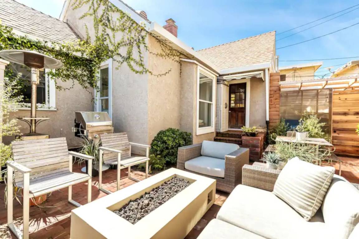 79 M² House ∙ 2 Bedrooms ∙ 4 Guests - Torrance, CA