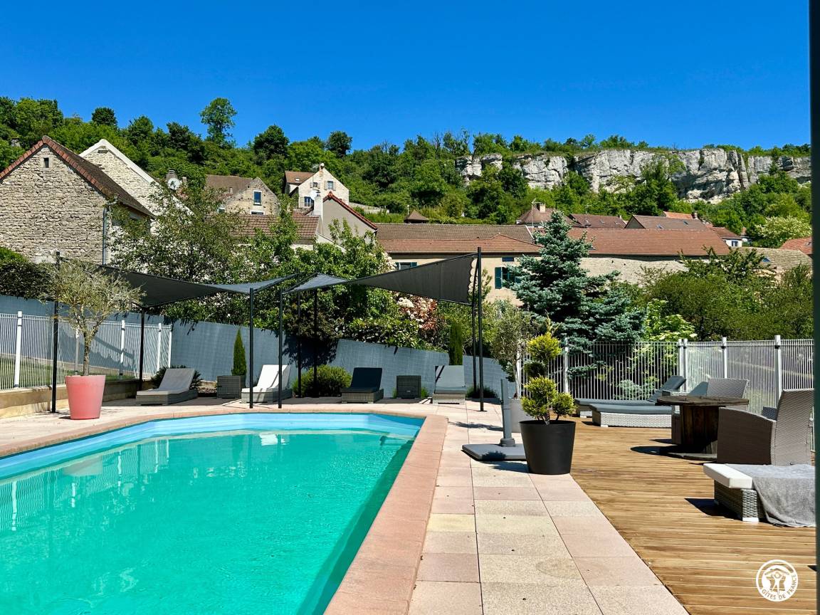14 M² Bed & Breakfast ∙ 1 Habitación ∙ 2 Huéspedes - Côte-d'Or