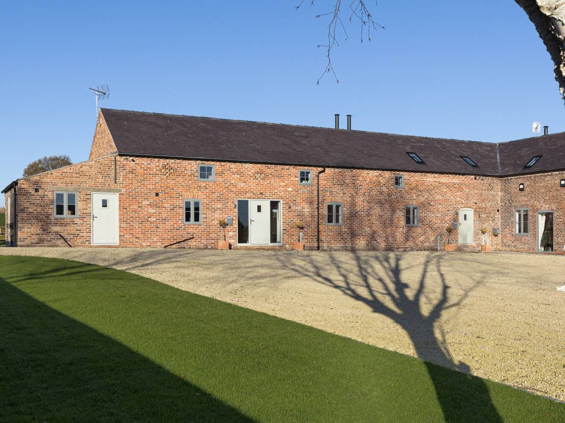 Cottage ∙ 3 Bedrooms ∙ 6 Guests - Whitchurch