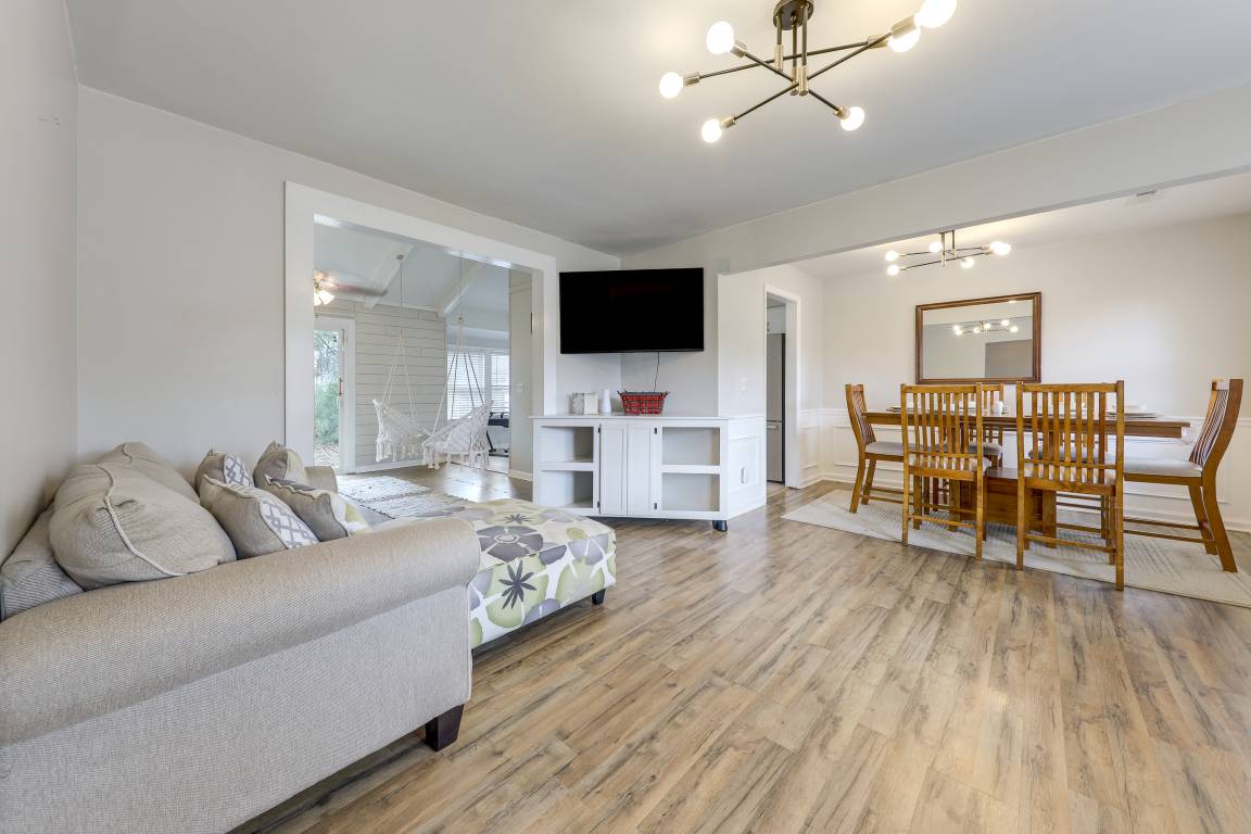 185 M² House ∙ 3 Bedrooms ∙ 6 Guests - Goose Creek, SC