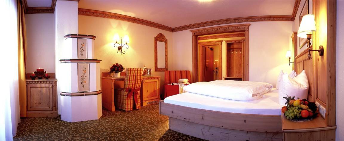 56 M² Hotel ∙ 2 Bedrooms ∙ 5 Guests - Ischgl