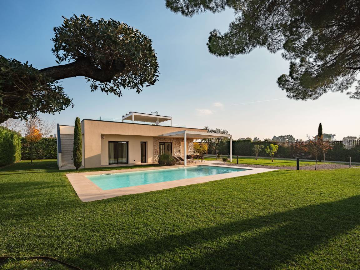 90 M² Huis ∙ 2 Slaapkamers ∙ 4 Gasten - Bardolino