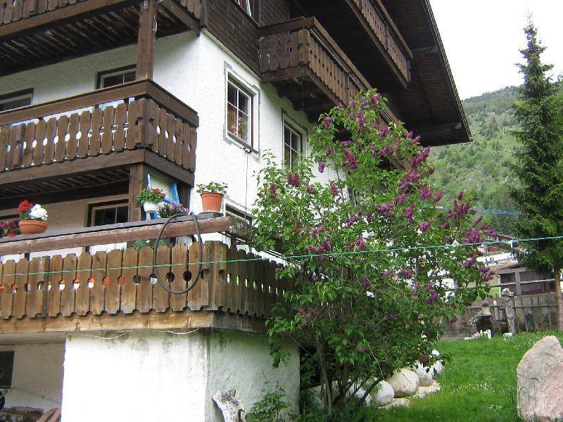 20 M² Pension ∙ 6 Schlafzimmer ∙ 8 Gäste - Jungholz