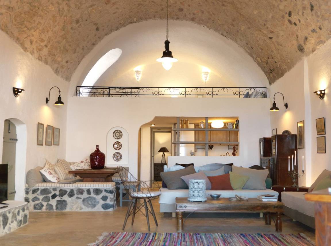 Villa ∙ 3 Bedrooms ∙ 8 Guests - Szantorini