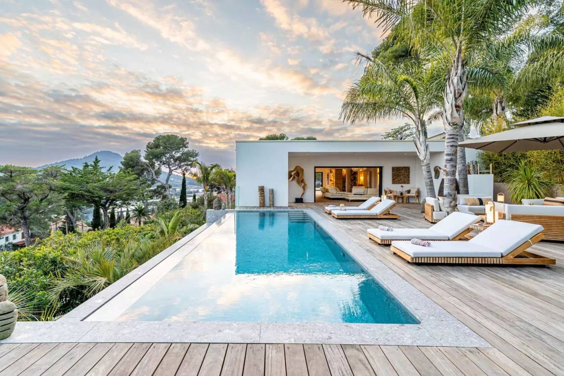 280 M² Casa ∙ 5 Habitaciones ∙ 10 Huéspedes - La Garde