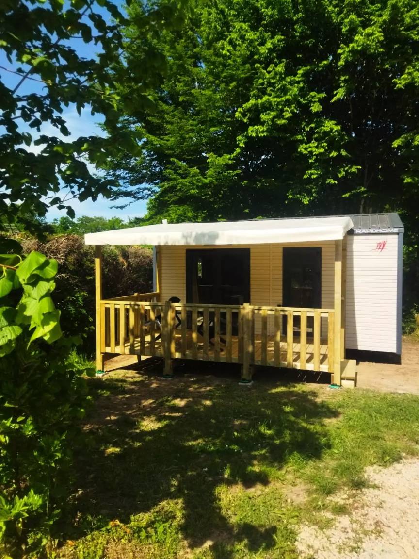 20 M² Mobil-home ∙ 1 Chambre ∙ 2 Personnes - Cantal