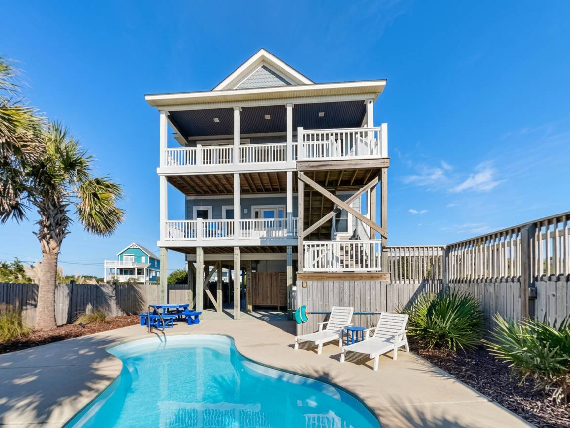 260 M² House ∙ 5 Bedrooms ∙ 12 Guests - North Topsail Beach, NC