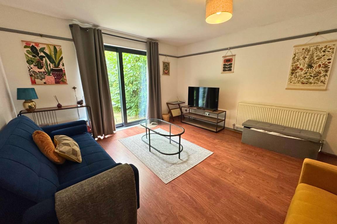 44 M² Huis ∙ 1 Slaapkamer ∙ 4 Gasten - Manchester