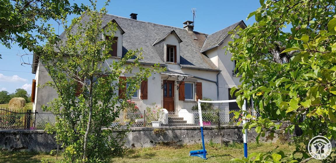 110 M² Gîte ∙ 4 Bedrooms ∙ 7 Guests - Correze