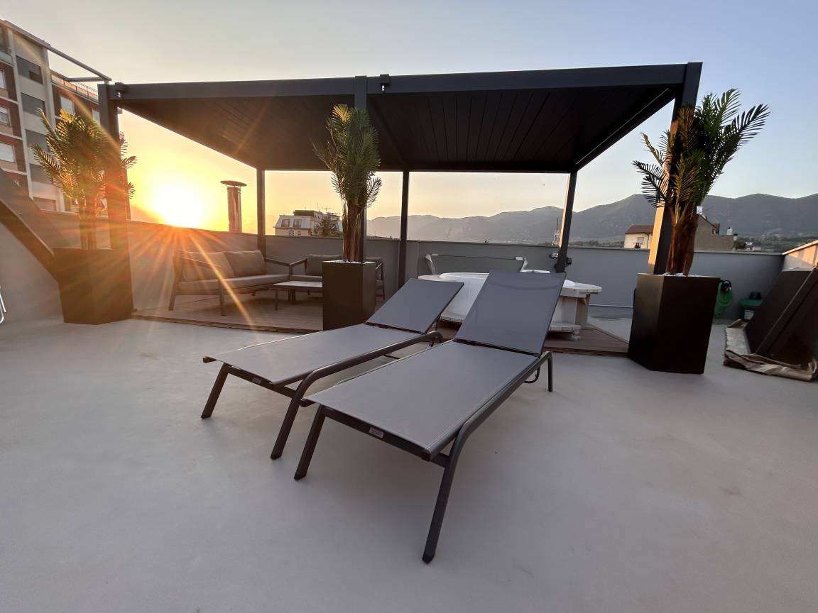 60 M² Apartment ∙ 1 Bedroom ∙ 3 Guests - Terni