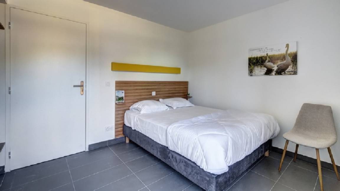 13 M² Hotel ∙ 2 Guests - Seyssel