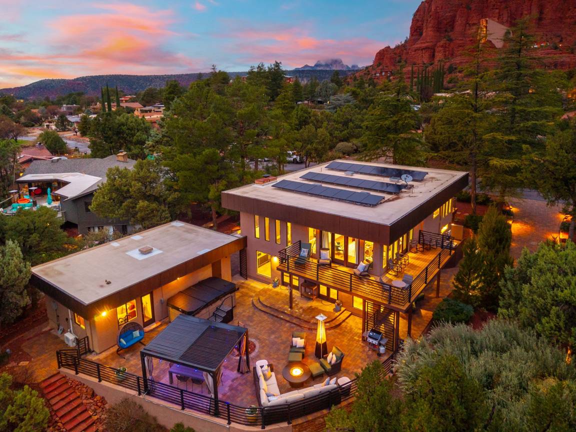 House ∙ 4 Bedrooms ∙ 10 Guests - Sedona, AZ