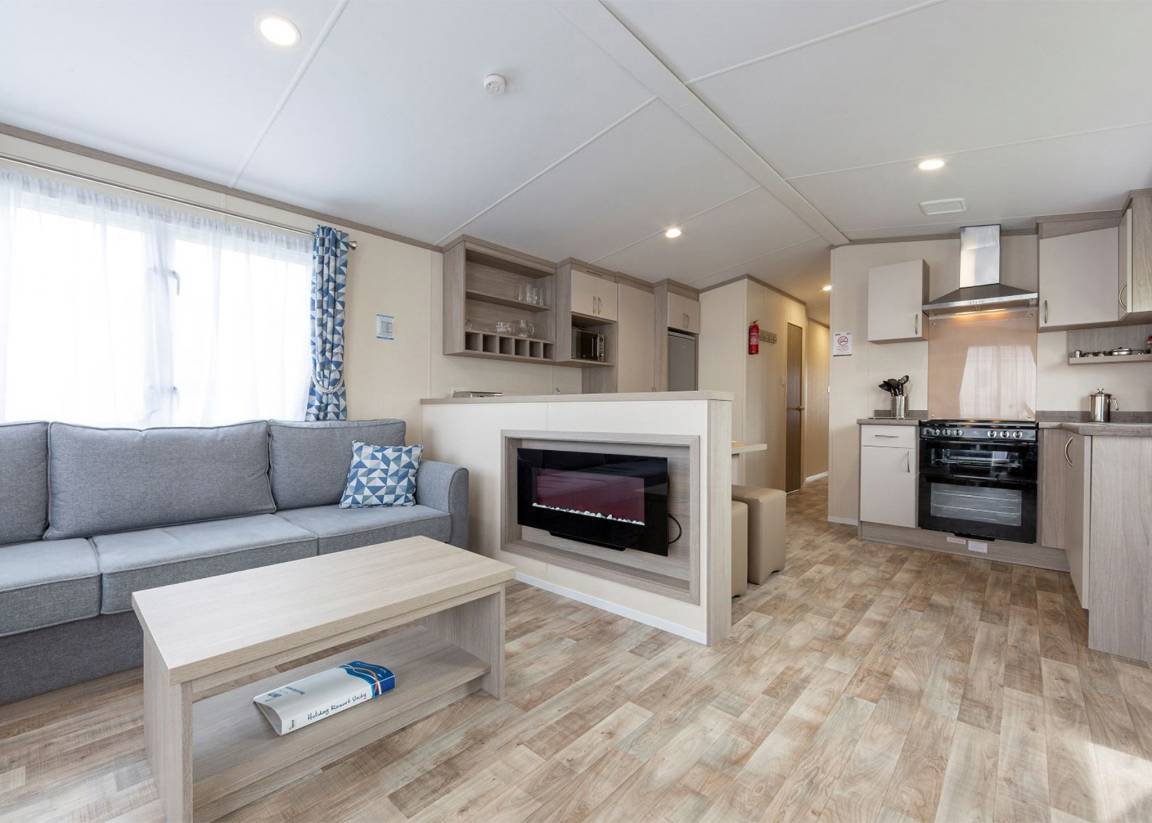 Caravan ∙ 3 Bedrooms ∙ 6 Guests - Burnham-on-Sea