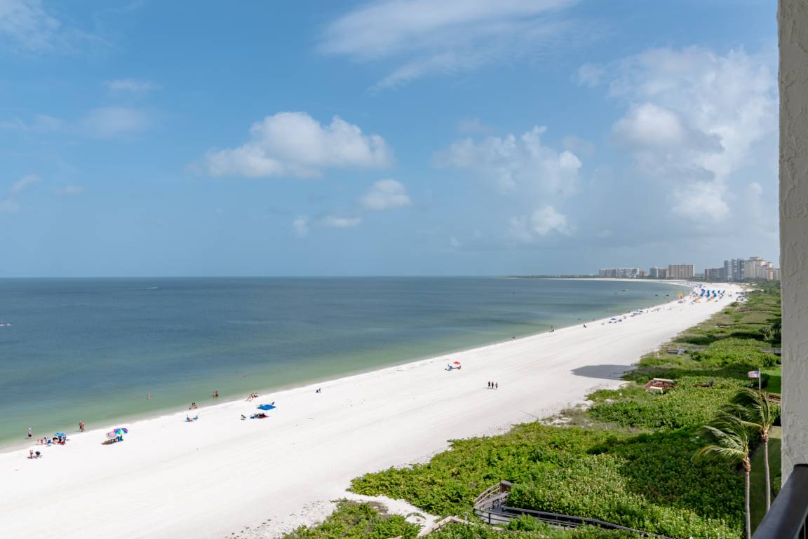 Condo ∙ 2 Bedrooms ∙ 4 Guests - Marco Island, FL