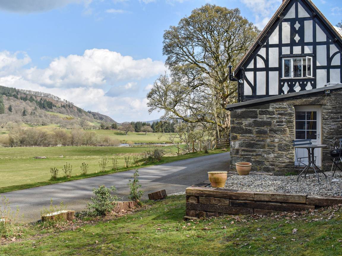 Cottage ∙ 1 Bedroom ∙ 2 Guests - Bala