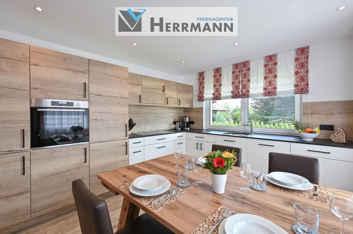 77 M² Apartment ∙ 2 Bedrooms ∙ 4 Guests - Tannheim