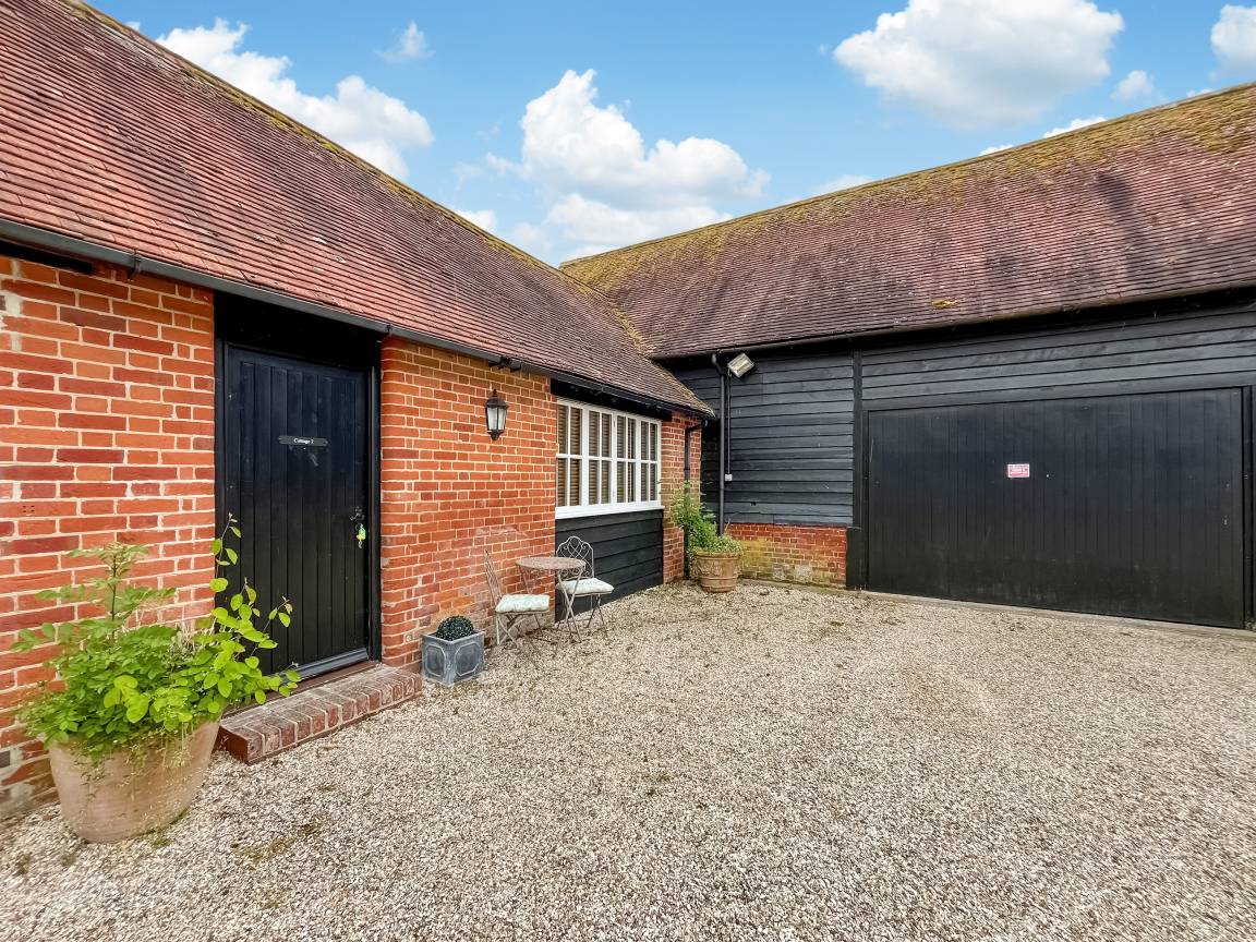 Cottage ∙ 1 Bedroom ∙ 2 Guests - Hampshire