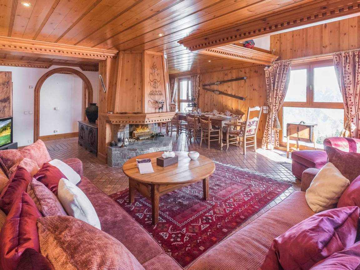 140 M² Apartment ∙ 3 Bedrooms ∙ 6 Guests - Courchevel Le Praz, France