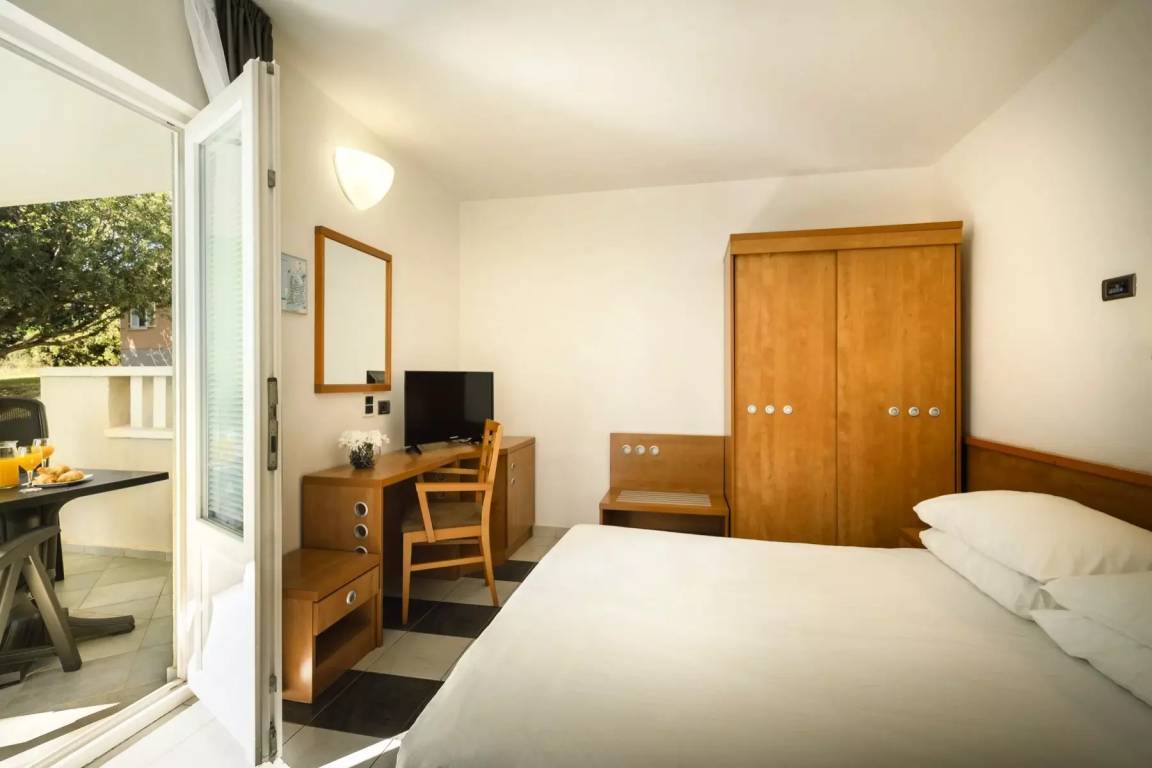 23 M² Hôtel ∙ 1 Chambre ∙ 2 Personnes - Rovinj
