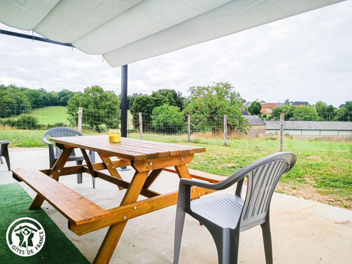 70 M² Gîte ∙ 2 Chambres ∙ 4 Personnes - Souillac