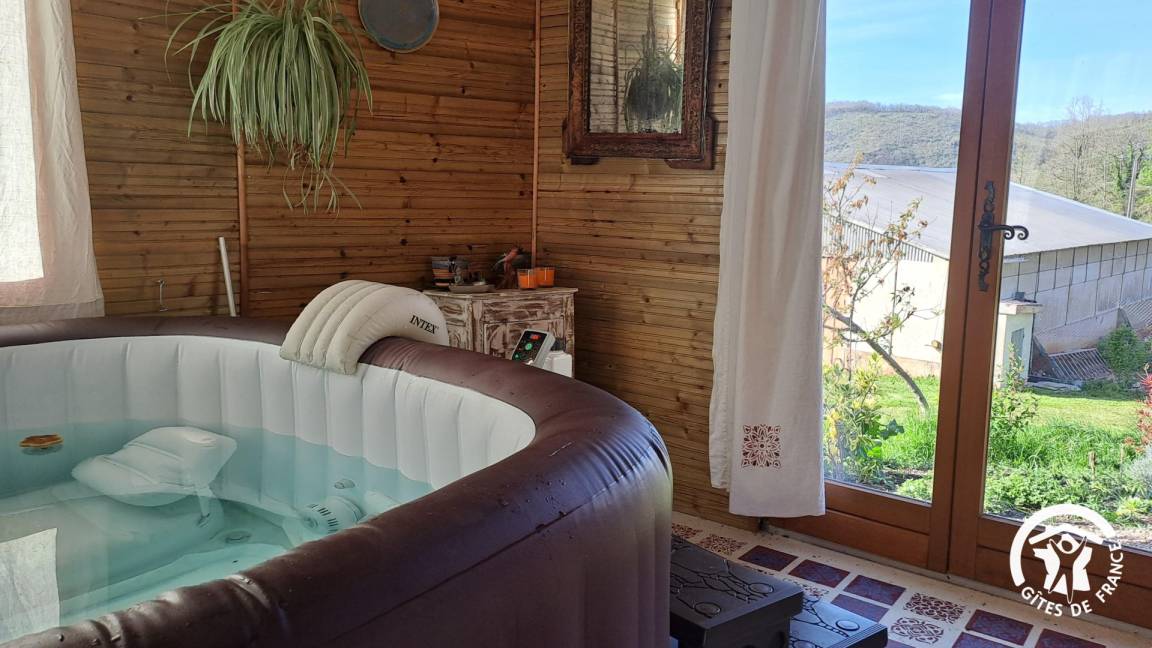 70 M² Gîte ∙ 2 Chambres ∙ 4 Personnes - Cordes-sur-Ciel