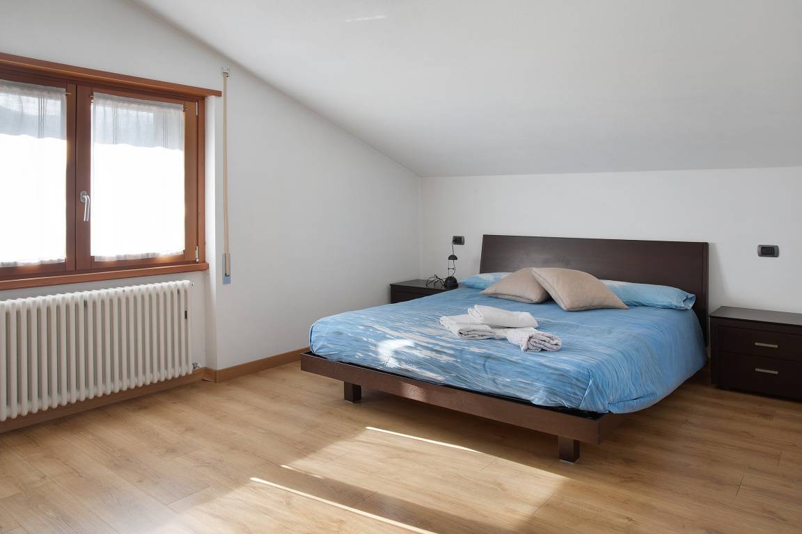 80 M² Appartamento Vacanza ∙ 3 Camere Da Letto ∙ 6 Ospiti - Tirano