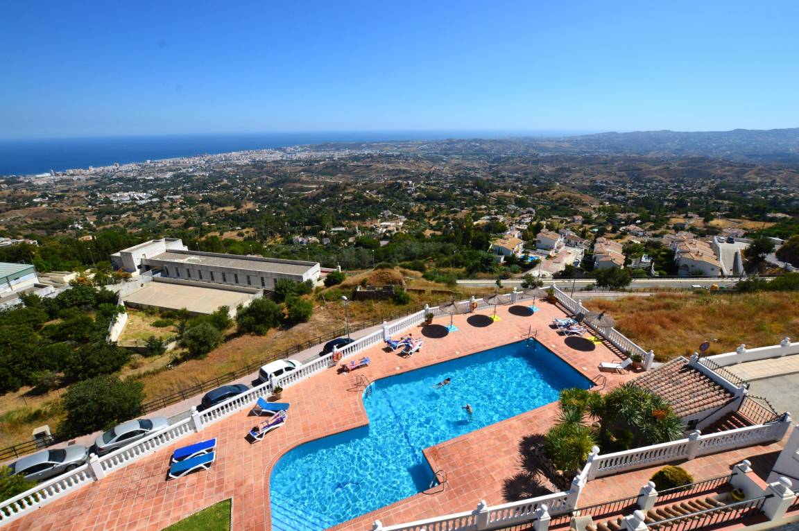 82 M² Appartement ∙ 2 Chambres ∙ 4 Personnes - Mijas