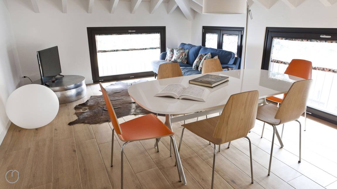 100 M² Apartment ∙ 3 Bedrooms ∙ 6 Guests - Milan