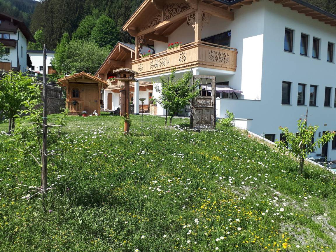 Ferienwohnung ∙ 4 Schlafzimmer ∙ 8 Gäste - Zillertal