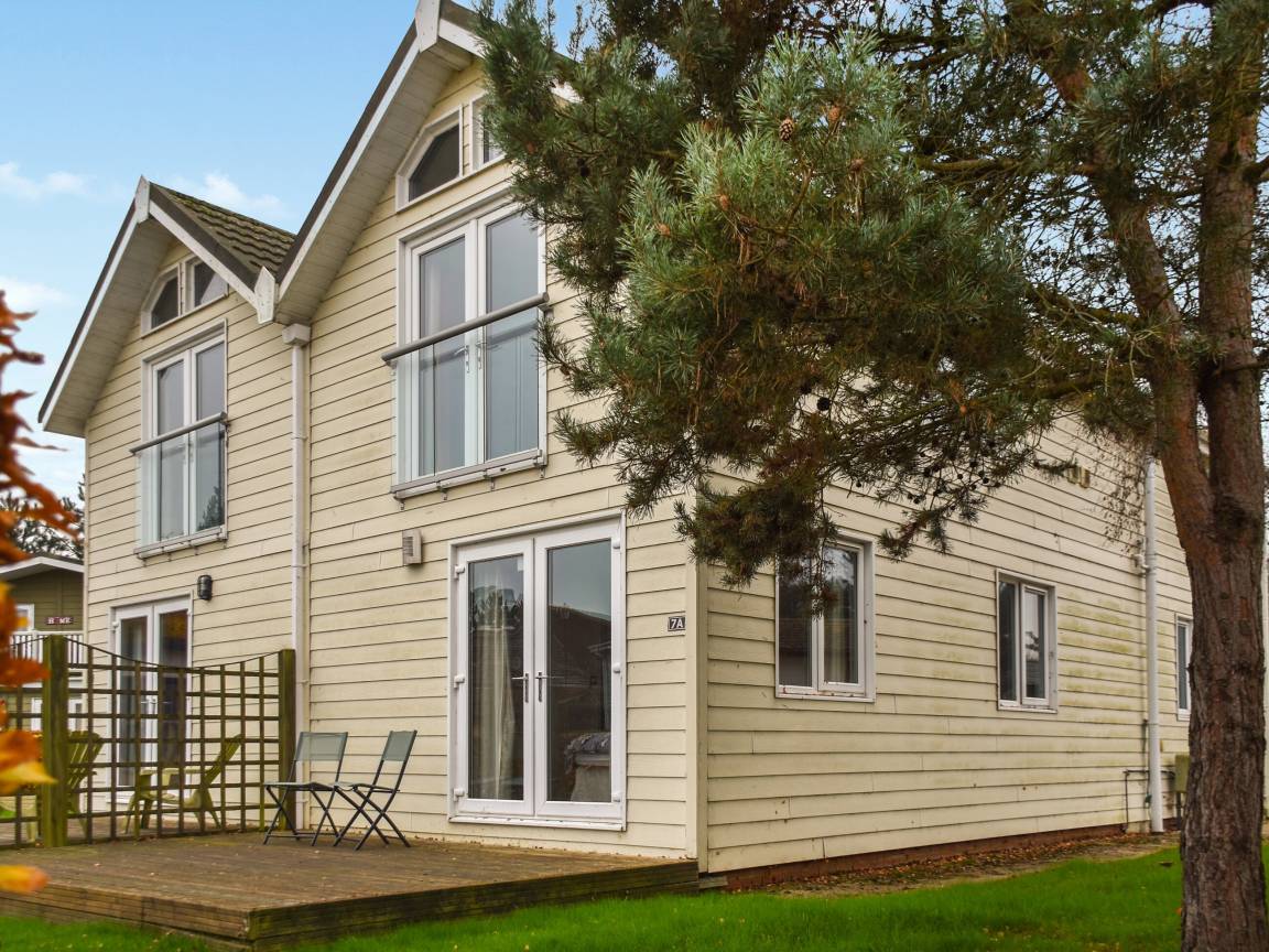 Cottage ∙ 3 Bedrooms ∙ 5 Guests - Wisbech