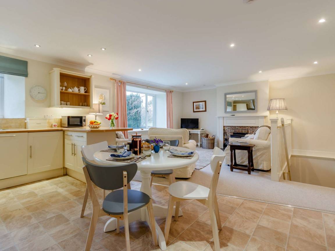Cottage ∙ 2 Bedrooms ∙ 4 Guests - Callander