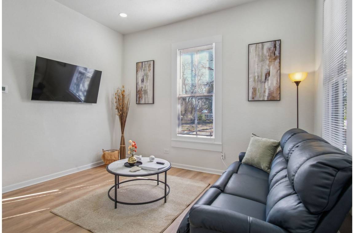 47 M² Apartment ∙ 1 Bedroom ∙ 2 Guests - Alamo Heights, TX