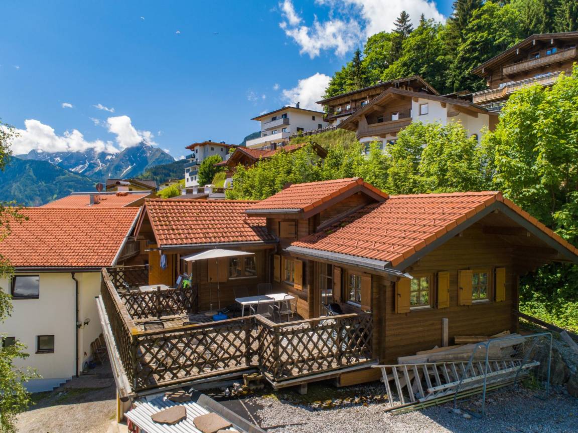 60 M² Ferienhaus ∙ 1 Schlafzimmer ∙ 6 Gäste - Hippach