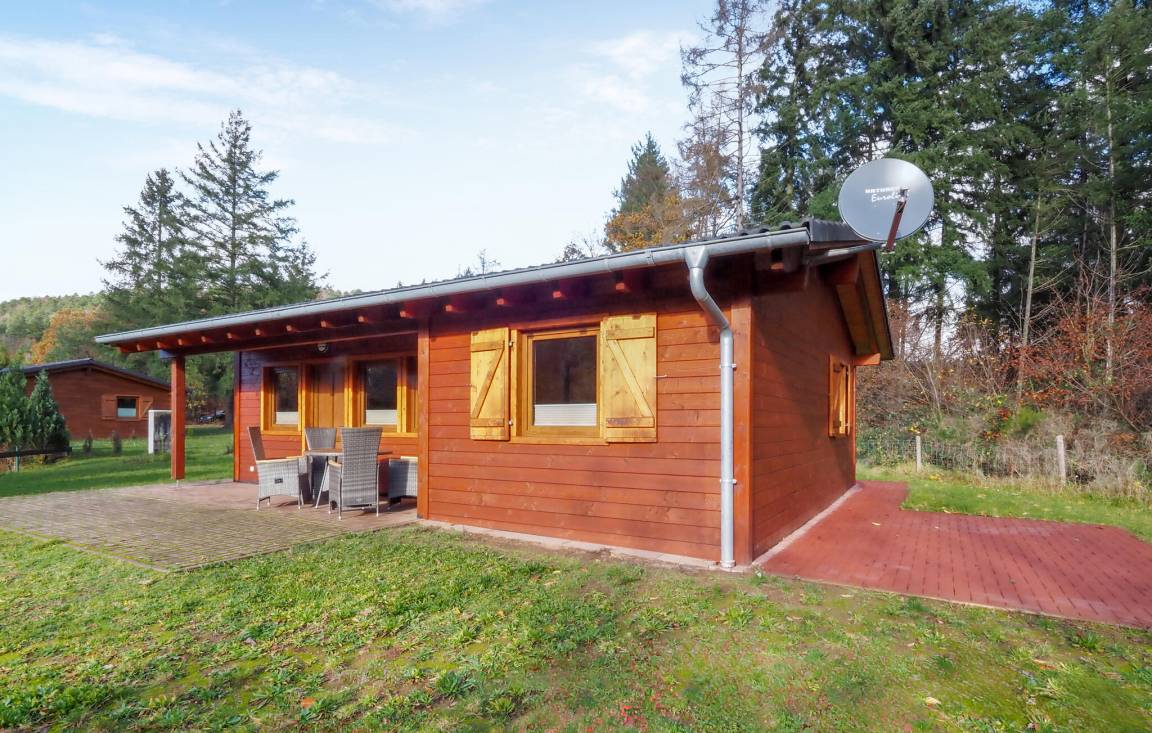 68 M² Ferienhaus ∙ 2 Schlafzimmer ∙ 4 Gäste - Pirmasens