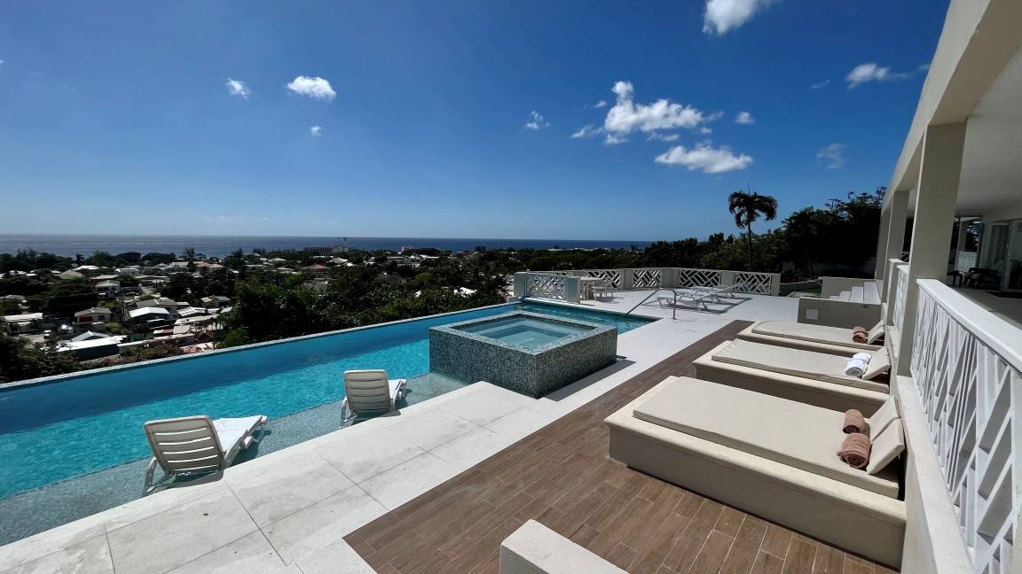 1400 M² Villa ∙ 4 Bedrooms ∙ 8 Guests - Bridgetown, Barbados