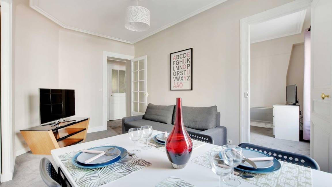 58 M² Apartment ∙ 2 Bedrooms ∙ 4 Guests - Paris