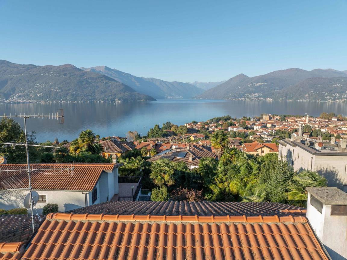 100 M² Ferienhaus ∙ 2 Schlafzimmer ∙ 6 Gäste - Luino