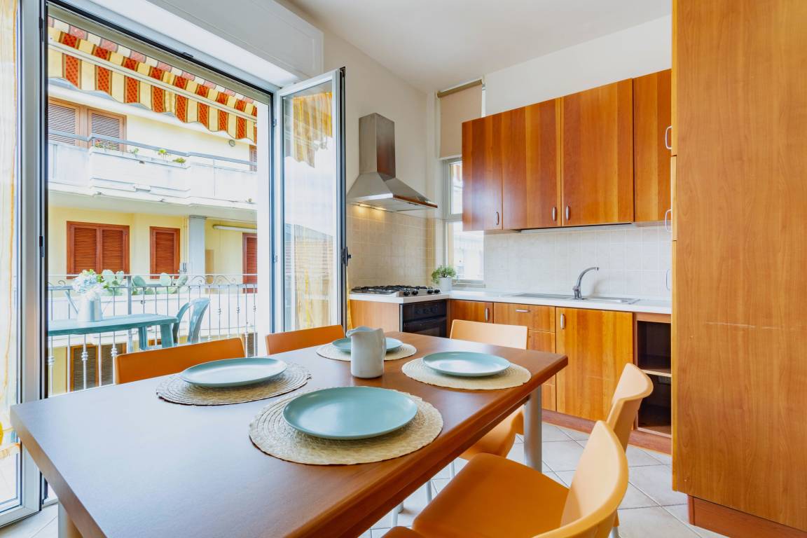 Appartamento Vacanza ∙ 2 Camere Da Letto ∙ 6 Ospiti - Alba Adriatica